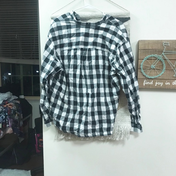 Tops | Checker Style Plaid Flannel | Poshmark